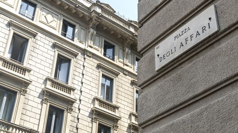 MPS e Mediobanca, la fine delle banche come le conoscevamo. Lunedì il ...